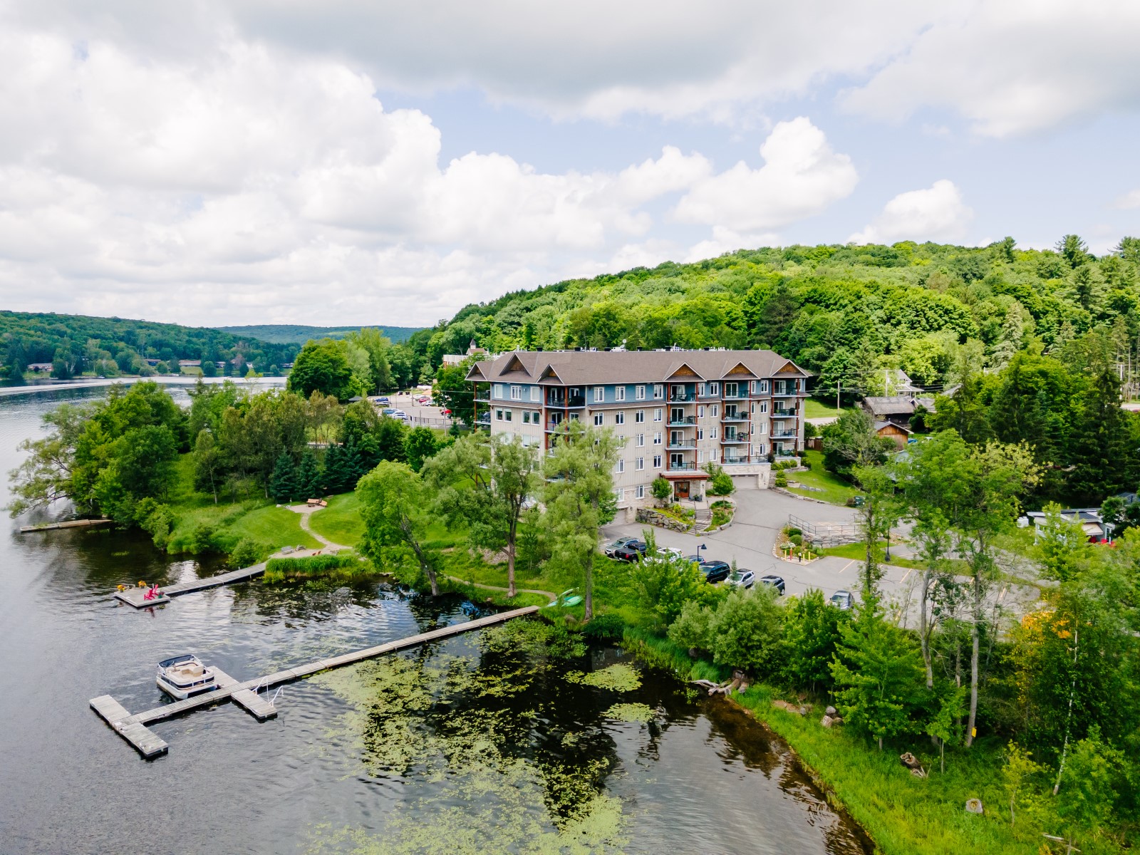 Unit 107, 1 Park Street on Head Lake, Haliburton listed by Troy Austen ...